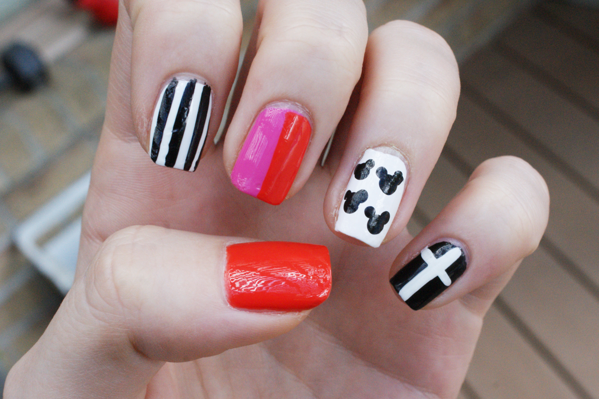 lipstick + lacquer: Nail of the Day: Hayley Williams/Paramore Inspired