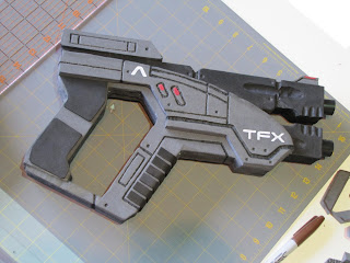 N7 Mass Effect Armor Build: Guns: M77 Paladin & M3 Predator