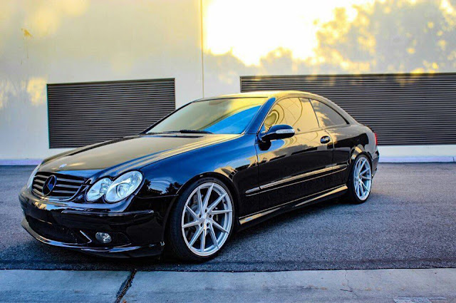 Mercedes-Benz W209 CLK55 AMG on Vossen CVT Wheels | BENZTUNING
