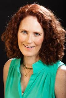 God is Love: A Prelude to Christmas: Terri Reed's novel about a family ...