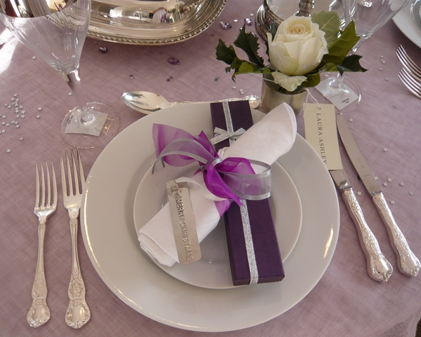 Lee Caroline - A World of Inspiration: Christmas Tablesetting - Mauve ...