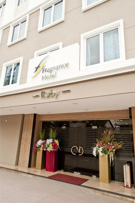 Review Fragrance Hotel-Ruby , Singapore