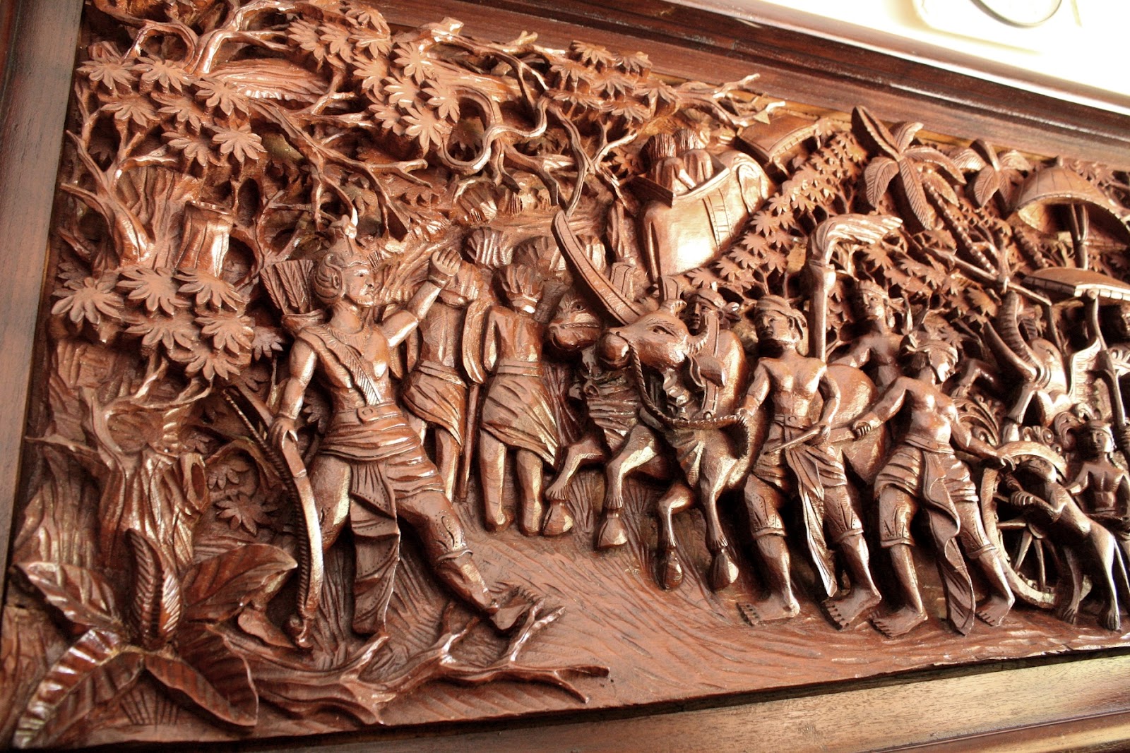 Dijual: Relief Kayu Jati | Barang Antik Klasik