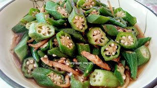 Dapur Greget: Resep Tumis Kacang Okra (Okra with Bonito Stir-Fry)