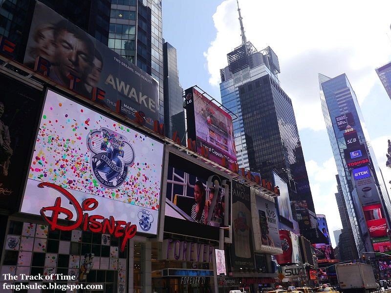 Walking Around the Times Square | The Track of Time