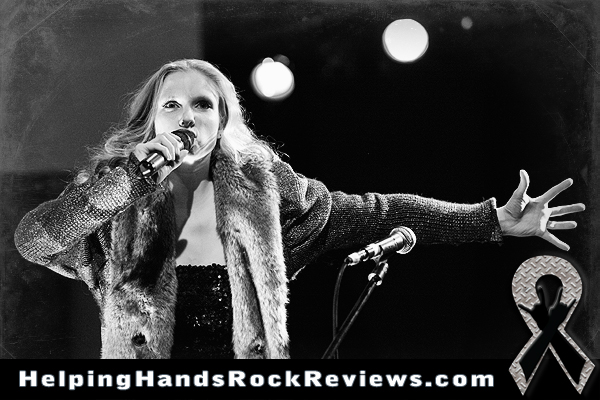 Helping Hands Rock Reviews: Concert Photos: Stark Performing at Mr ...