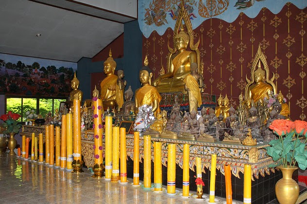 Between Science And Religion: Candle Rituals In Thai Magic