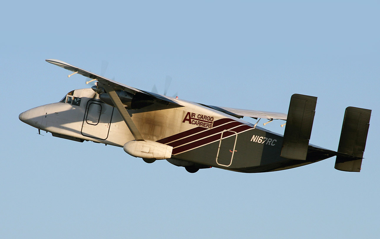 nhungdoicanh: Short 330