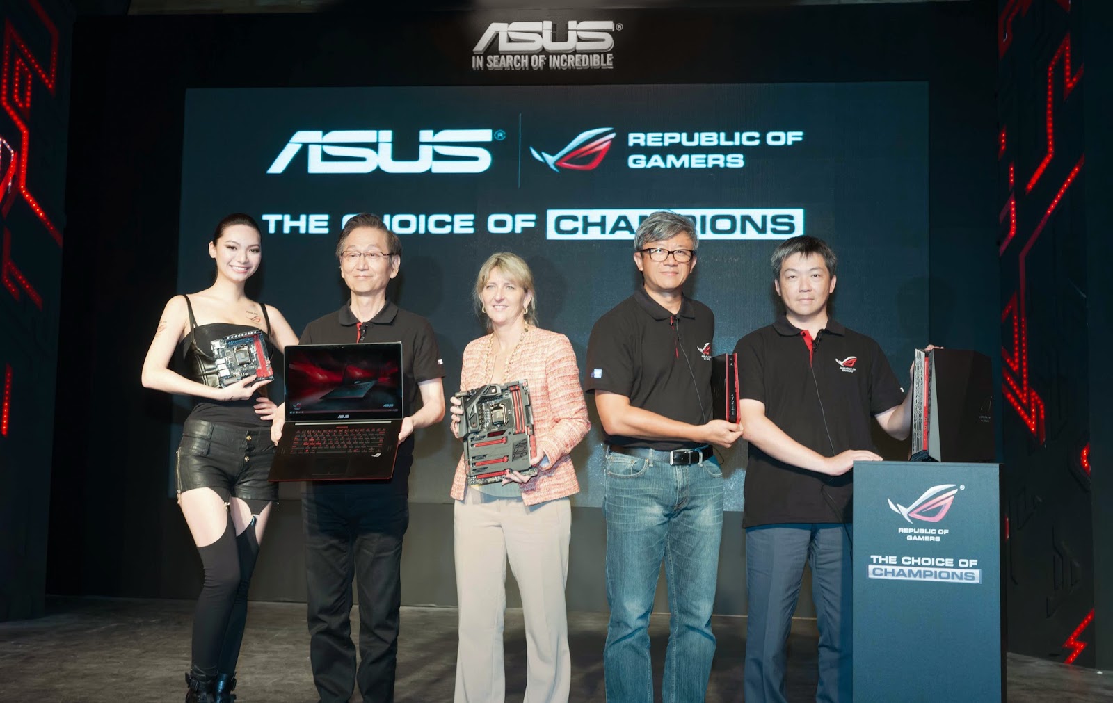 ASUS Republic of Gamers Launches Epic Gaming Equipment at Computex 2014
