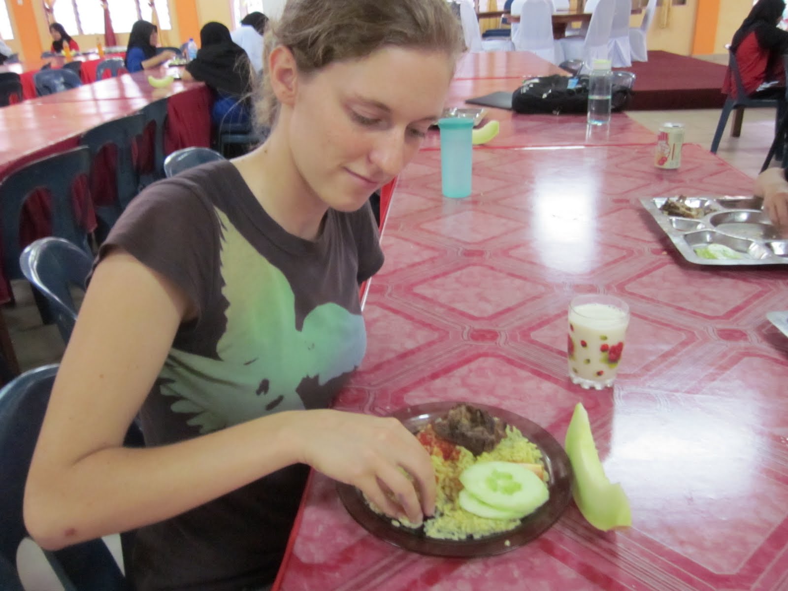 Updates from Malaysia: Eating With Your Hands 101
