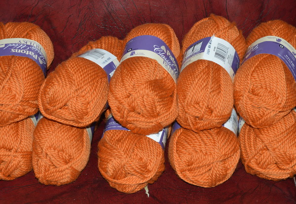 Michelle's Romantic Tangle: {Stash Report} Bulky Orange Yarn