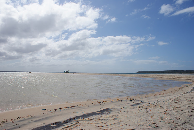 Nele & Andrew Around Oz: M.V. Sarawak Campsite, Inskip Peninsula ...