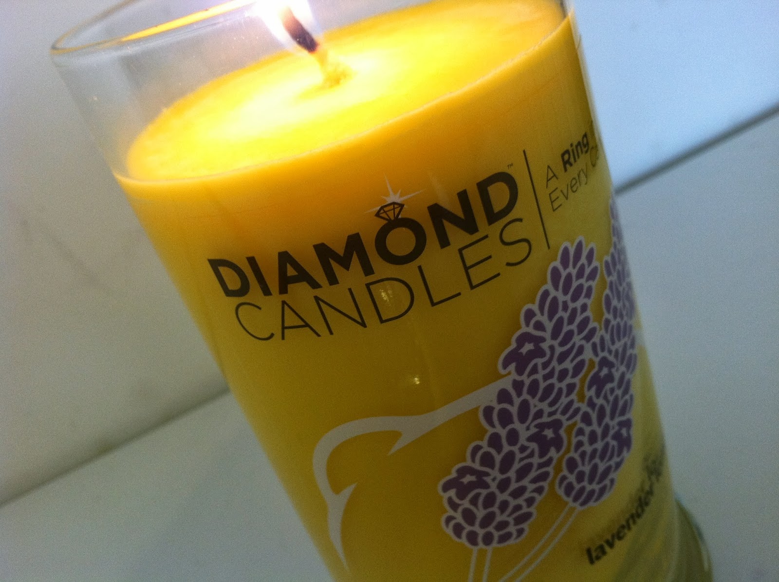 Happily Ever Crafter: Diamond Candles - A ring in every candle!