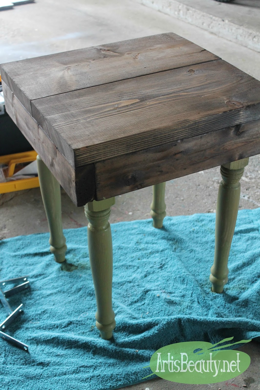 ART IS BEAUTY: Custom Built DIY Industrial Table Using Rescued Materials