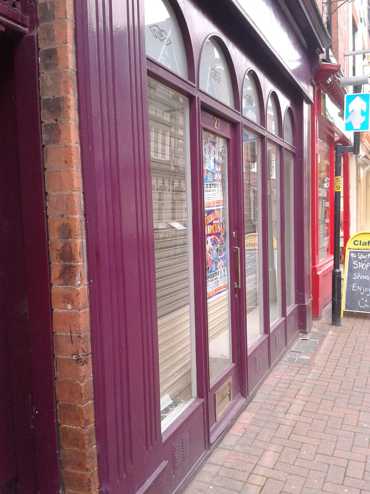 mag interiors: Colorful storefronts