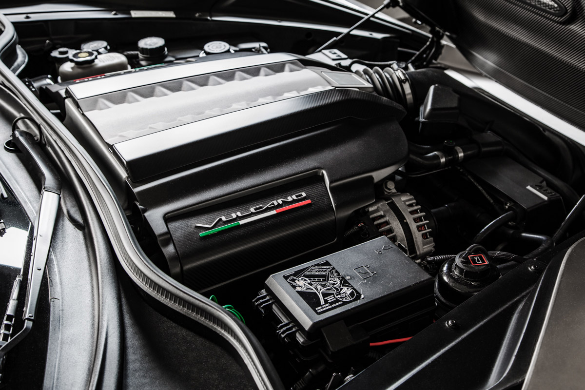 Ultimate Cars & Bikes: Icona Vulcano - 100% Titanium body