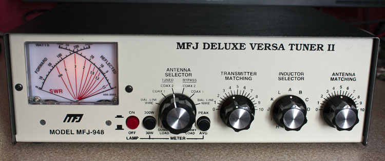 VA7AEJ ...- .- --... .- . .---: An Antenna and Tuner. The HF Rig is ...