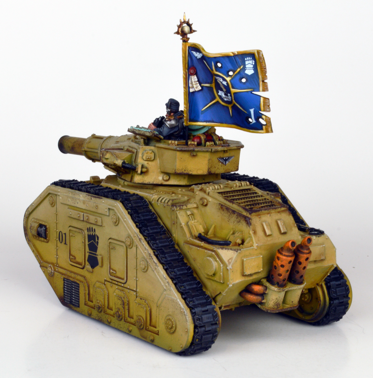 davetaylorminiatures: Tanith - Some armored support from the Narmenians!