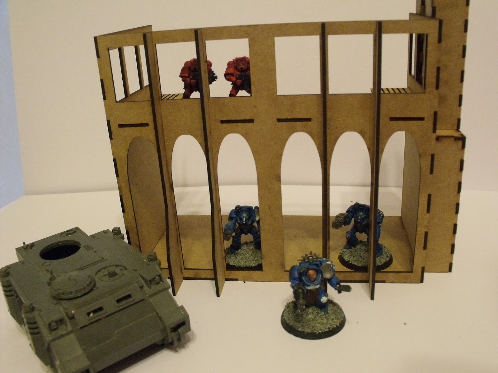 Limited Edition Warhammer models: wargame model mods - mdf buildings