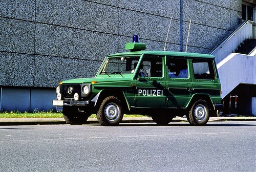 Evolution of German police cars | BENZTUNING