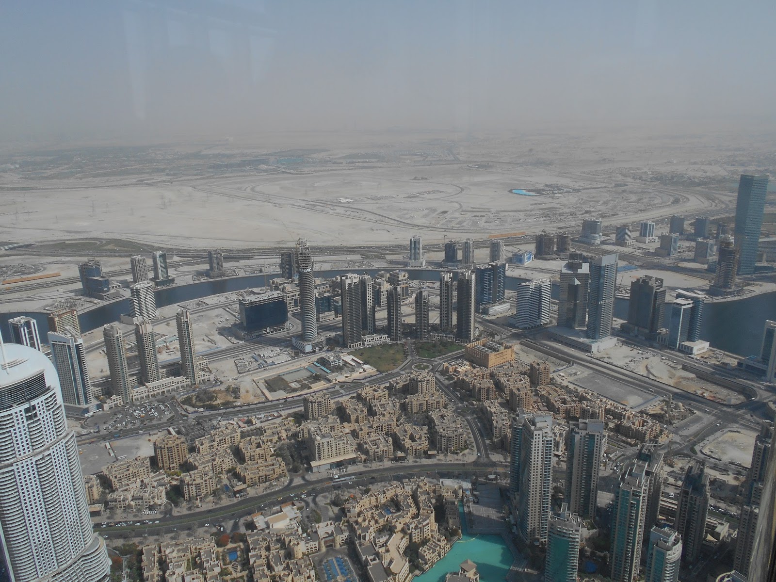 thing around the world, pakistan and travel: Burj Khalifa, "At the top"