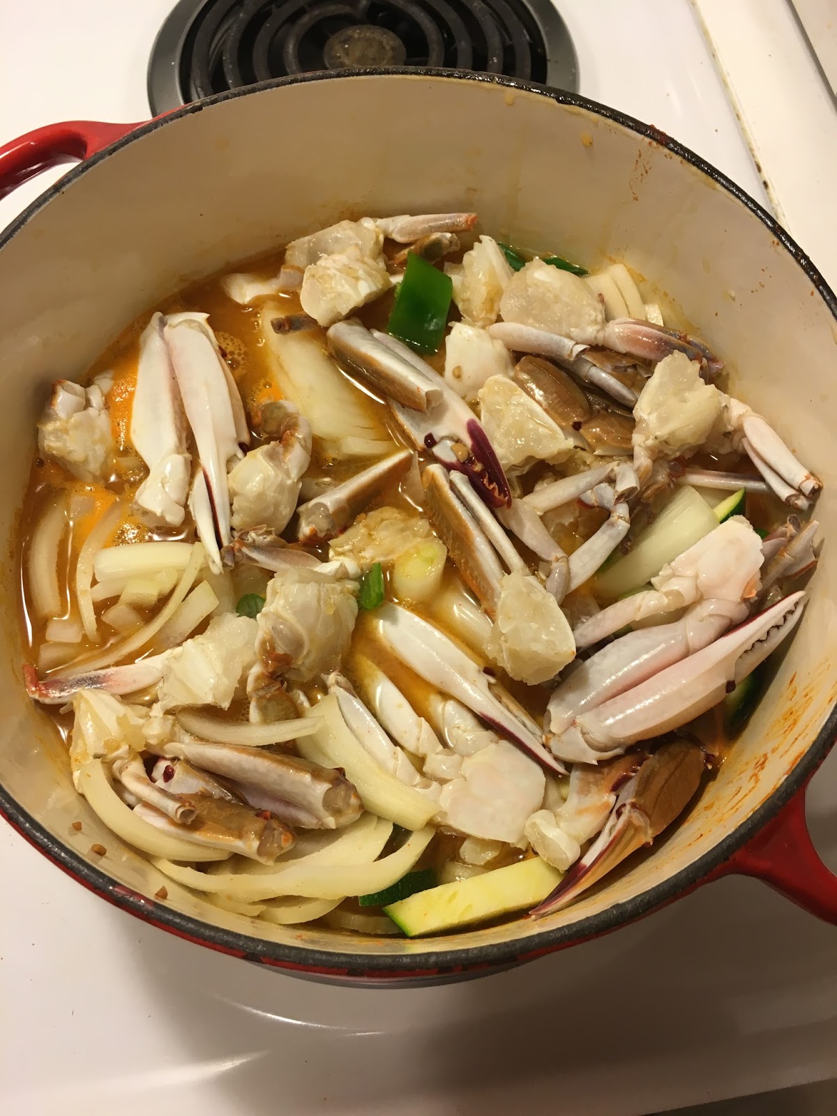 Kimchi & Komplexion : Kkotgetang (Korean Crab Stew)