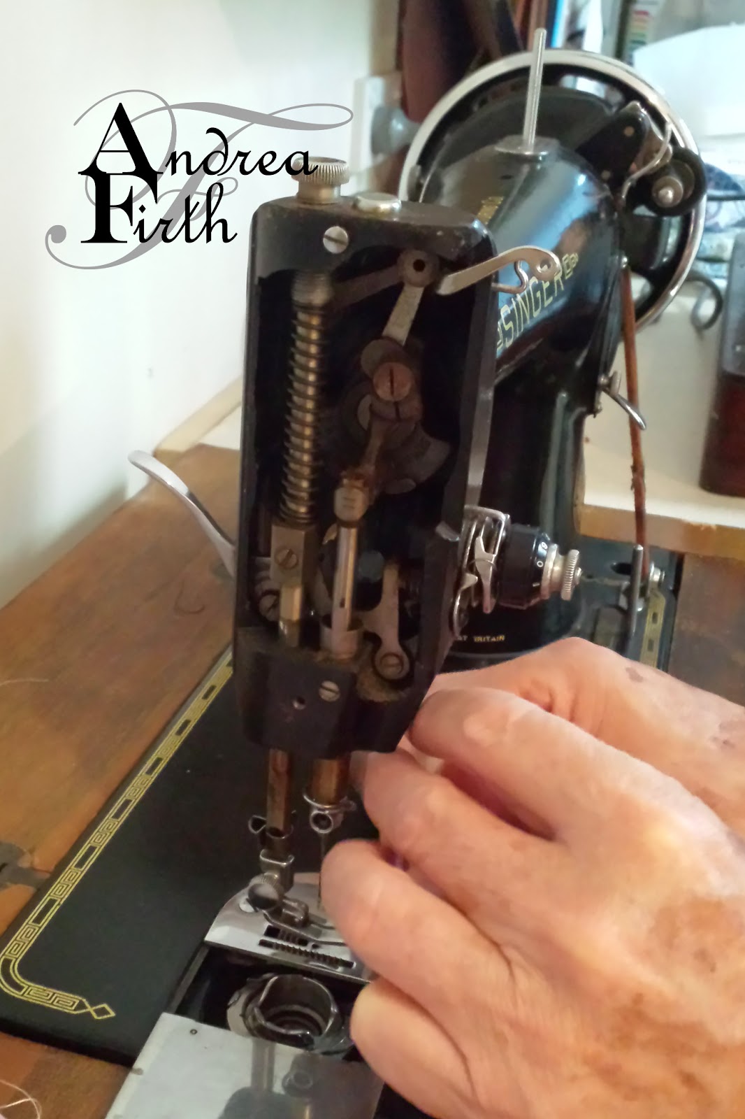 Obsessive Creativeness: 1953 Model 201K Singer Treadle Sewing Machine