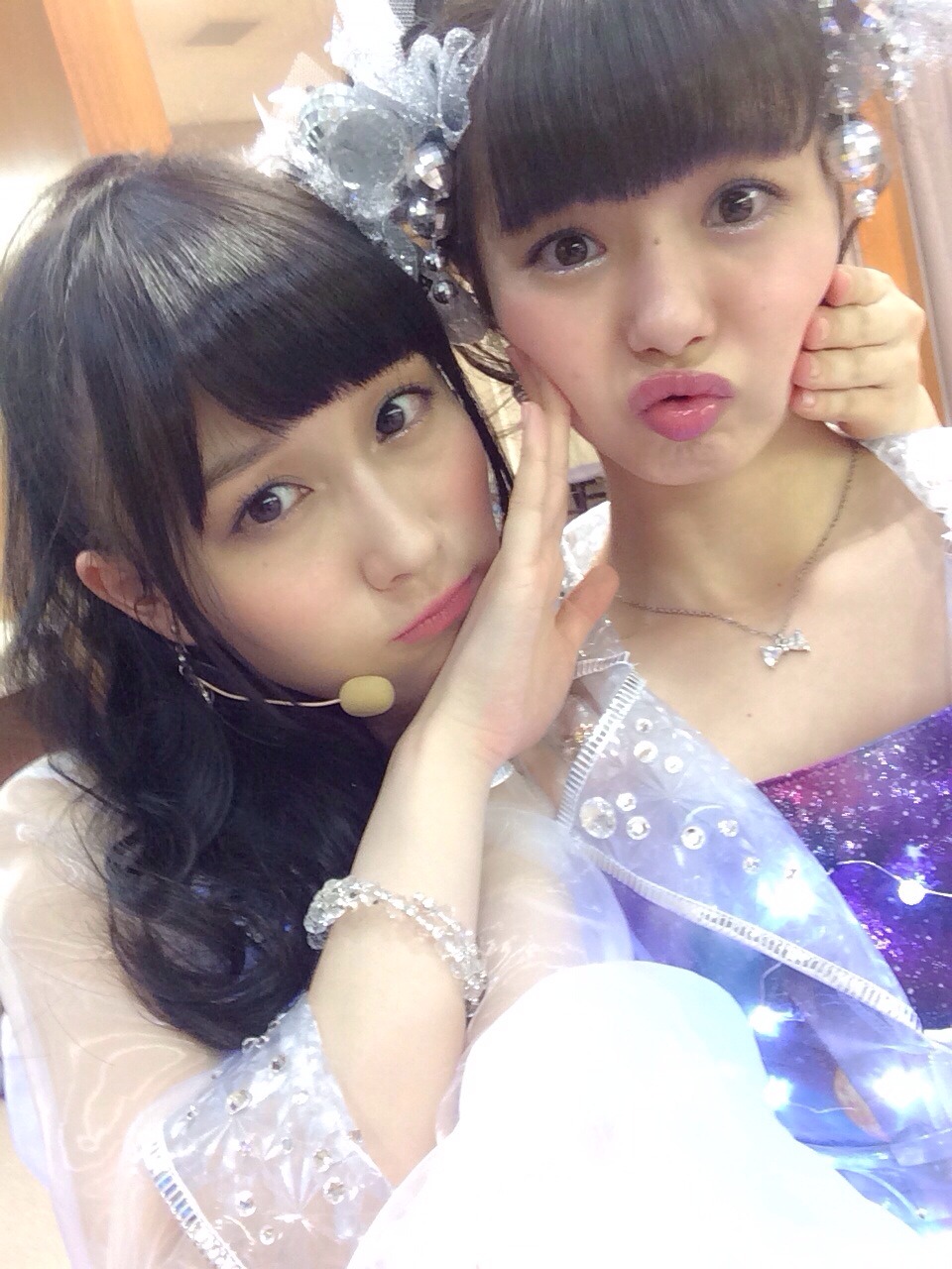 squish face: asian cheek squish