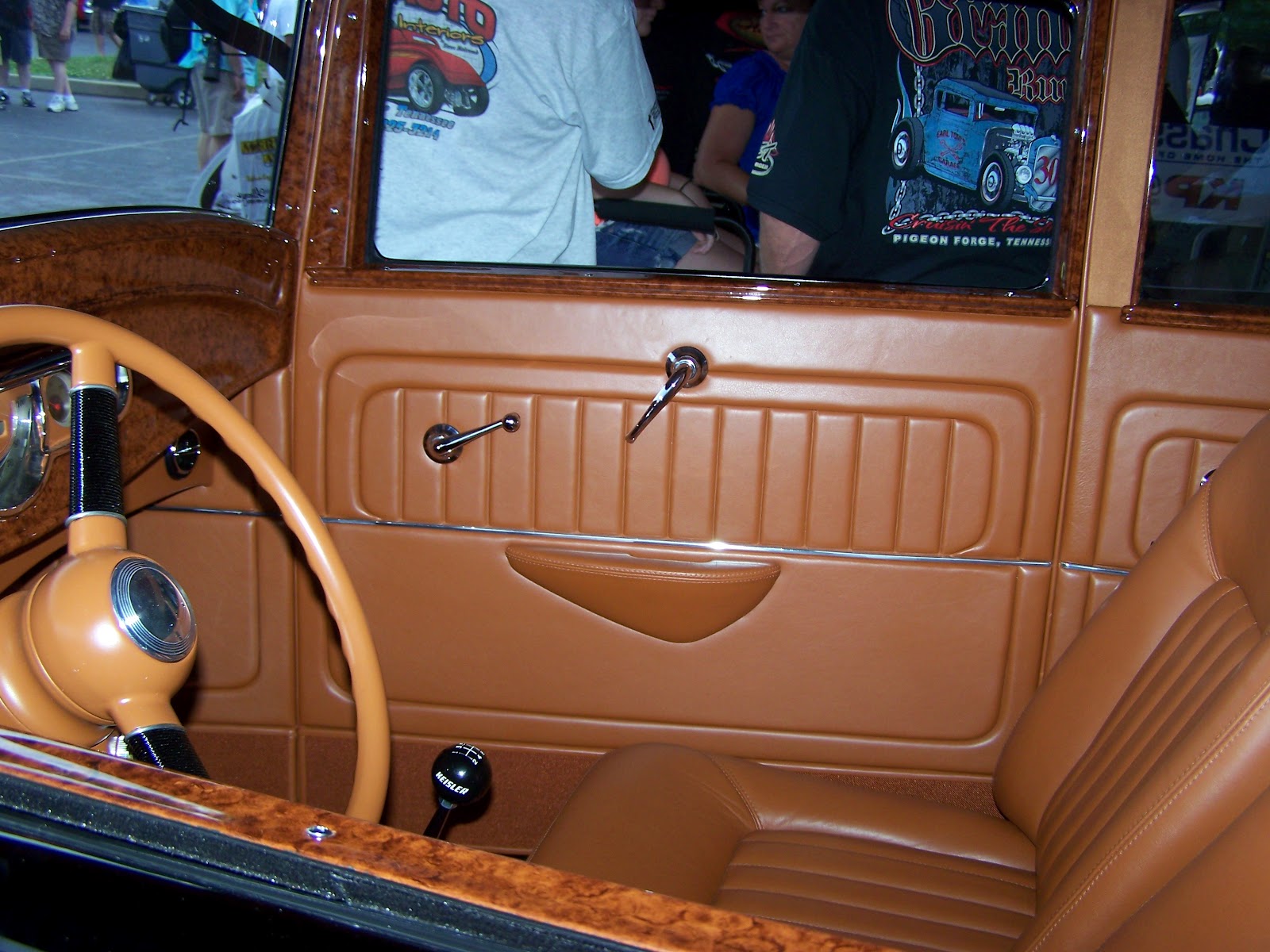 All About Cars: Bobby Alloway 32 Vicky Custom