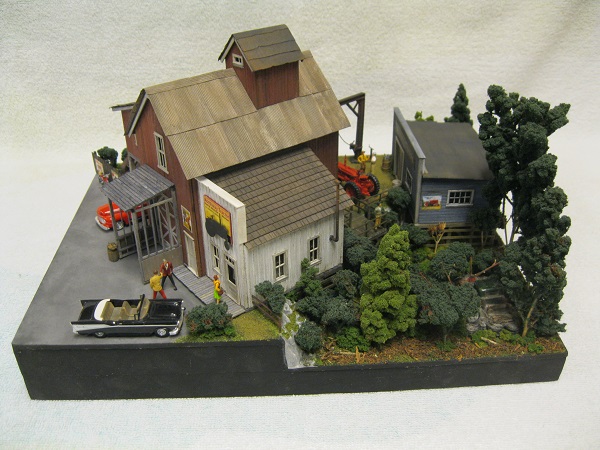 Craftsman Structures: NorthwayTractor Repair - Mt. Albert Scale Models