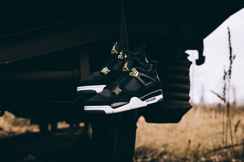 Swag Craze: First Look: Nike Air Jordan 4 ‘Royalty’