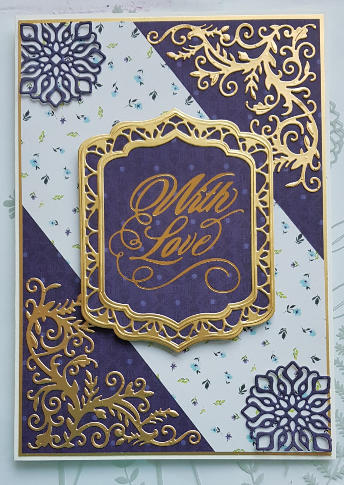 Jo's Crafty Place: Golden Flourish Card