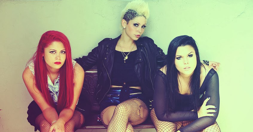 Helping Hands Rock Reviews: Violet Opens Up About Emotional New Video ...