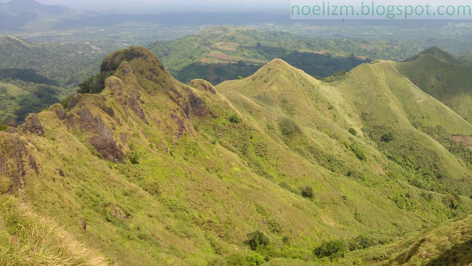 Climbing Mt. Batulao in Nasugbu, Batangas | Noelizm