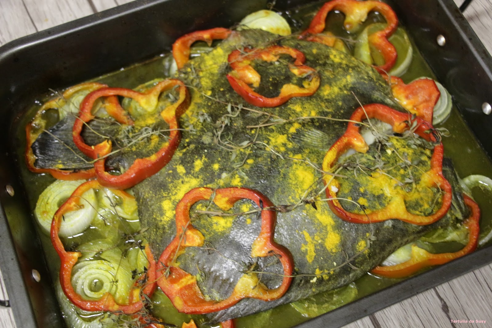 Pregado no forno com açafrão - Tertúlia da Susy