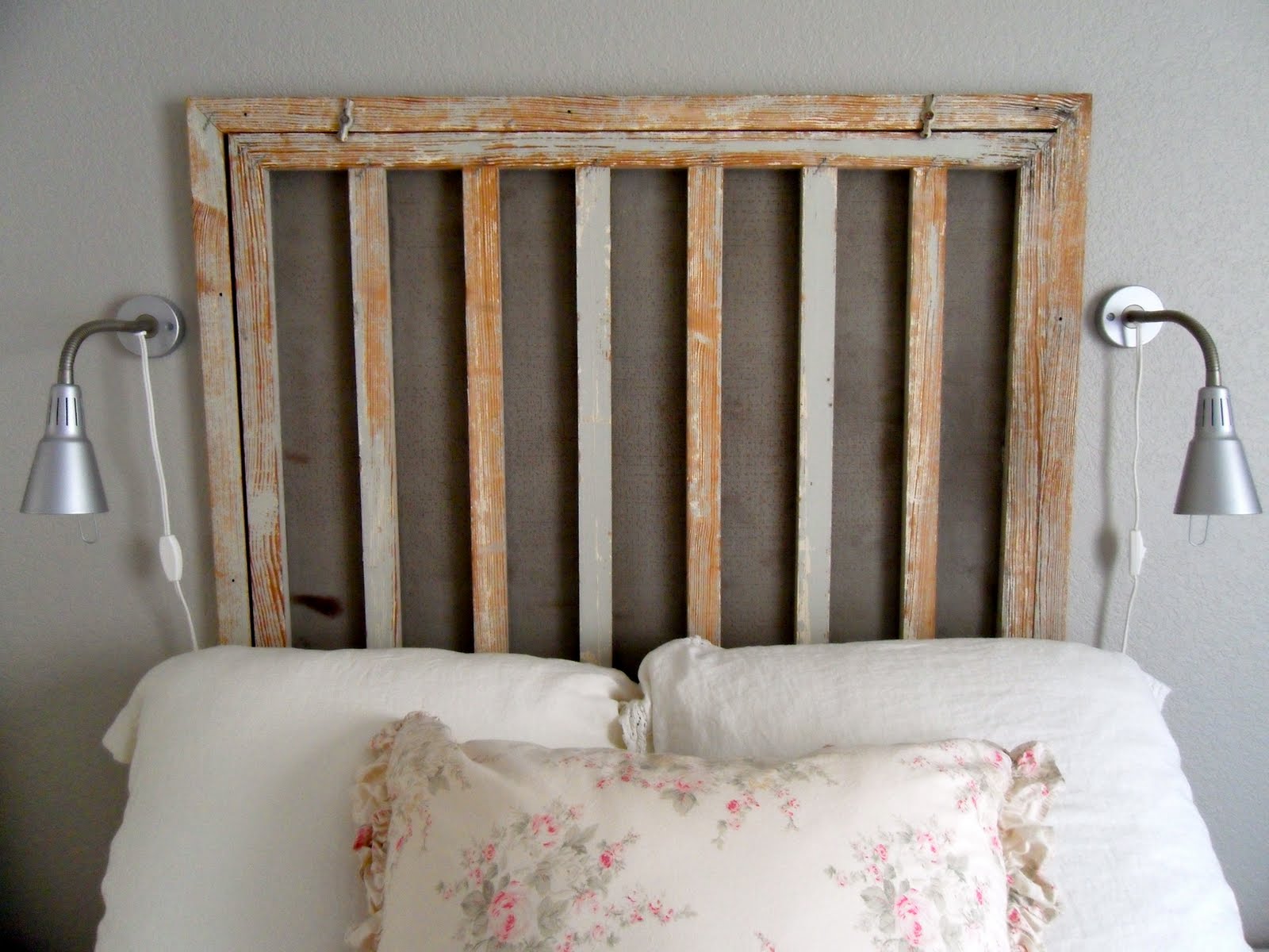 Tattered Style: Window Screen Headboard