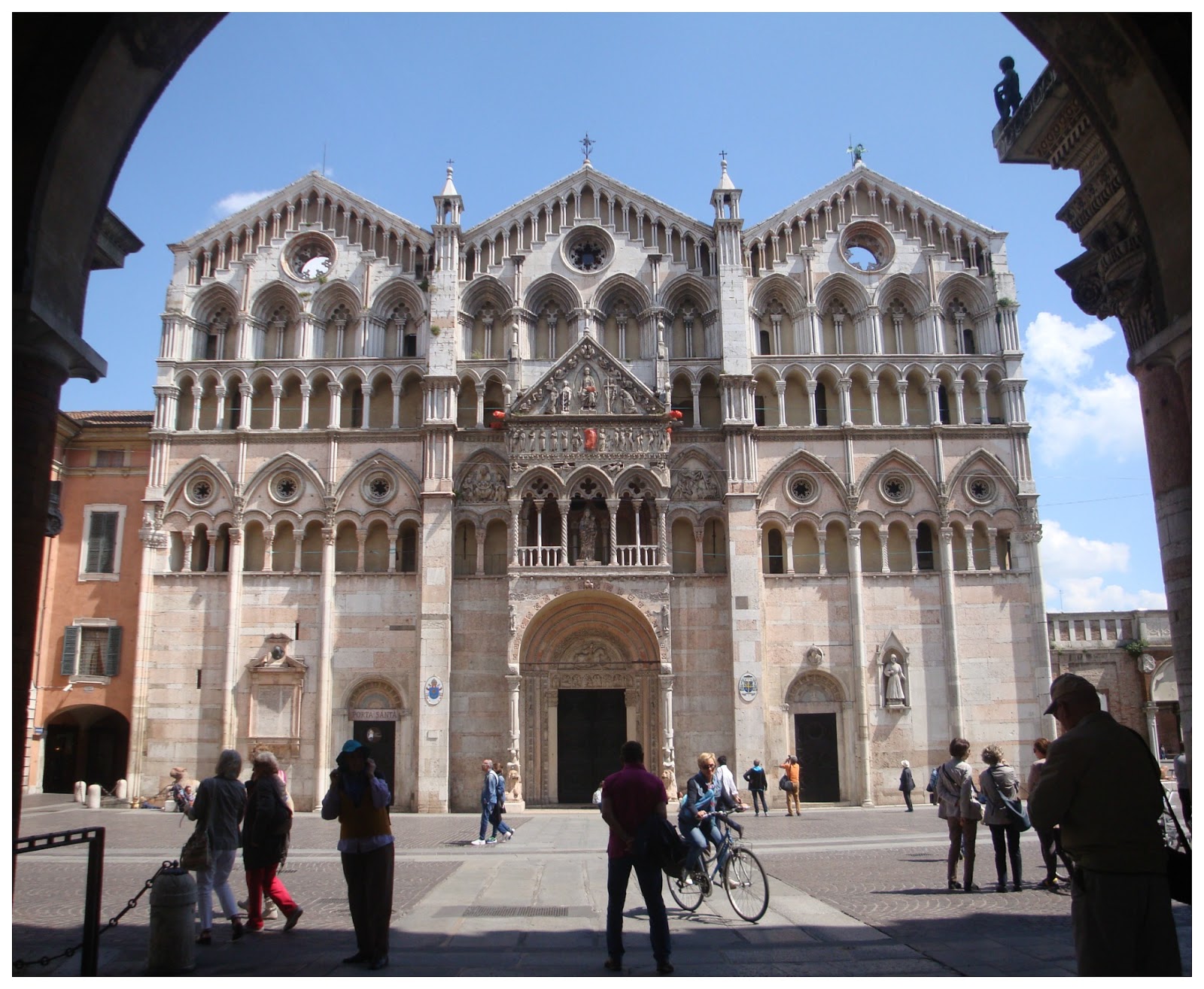 Tá indo pra onde?: O que fazer em Ferrara além do Castelo Estense (Itália)