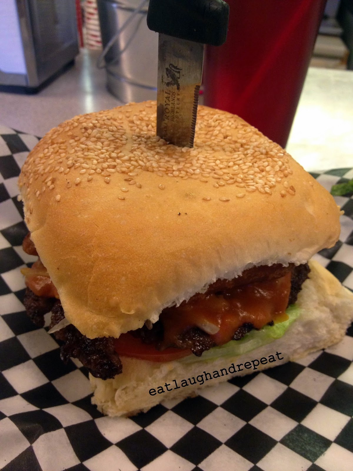 EatLaughandRepeat: Boogie's Burgers