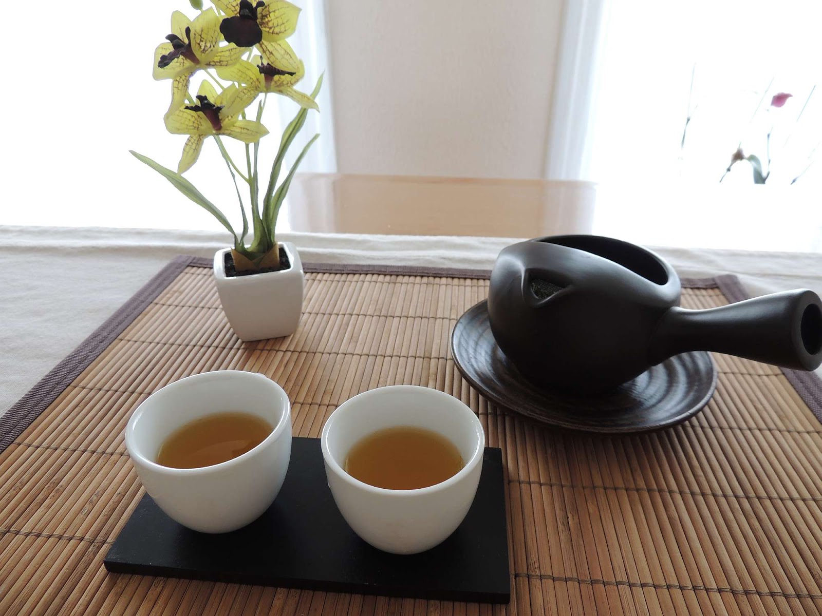TEA-ADDICT: GYOKURO MIKOTO BIO DE HONORIS CAUSA