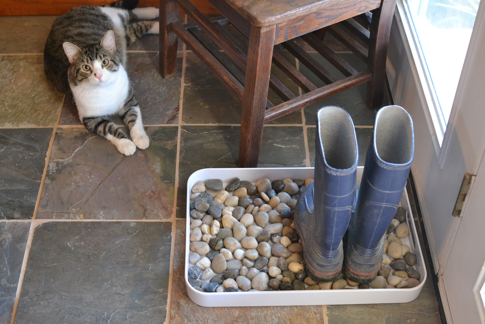 Our Neck of the Woods: DIY Muddy Boot Tray