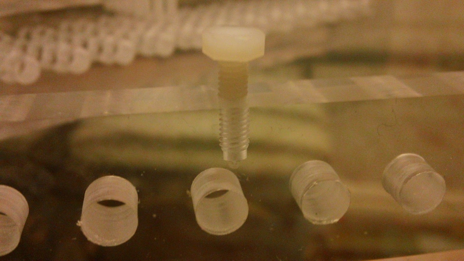 Paul's Tesla Coil Blog: Primary coil support combs finished!