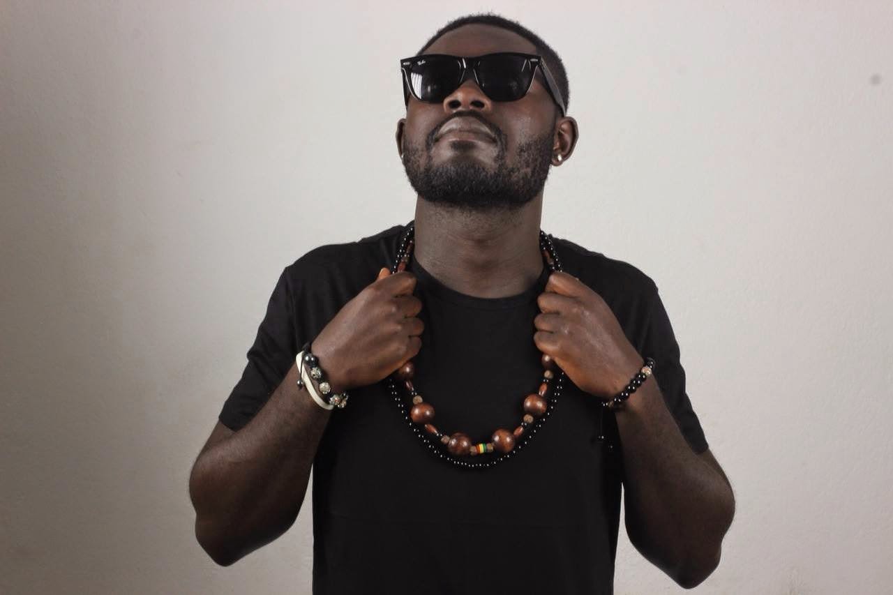 Discover Cameroonian Rapper, 'Young Fame' - Beta Tinz