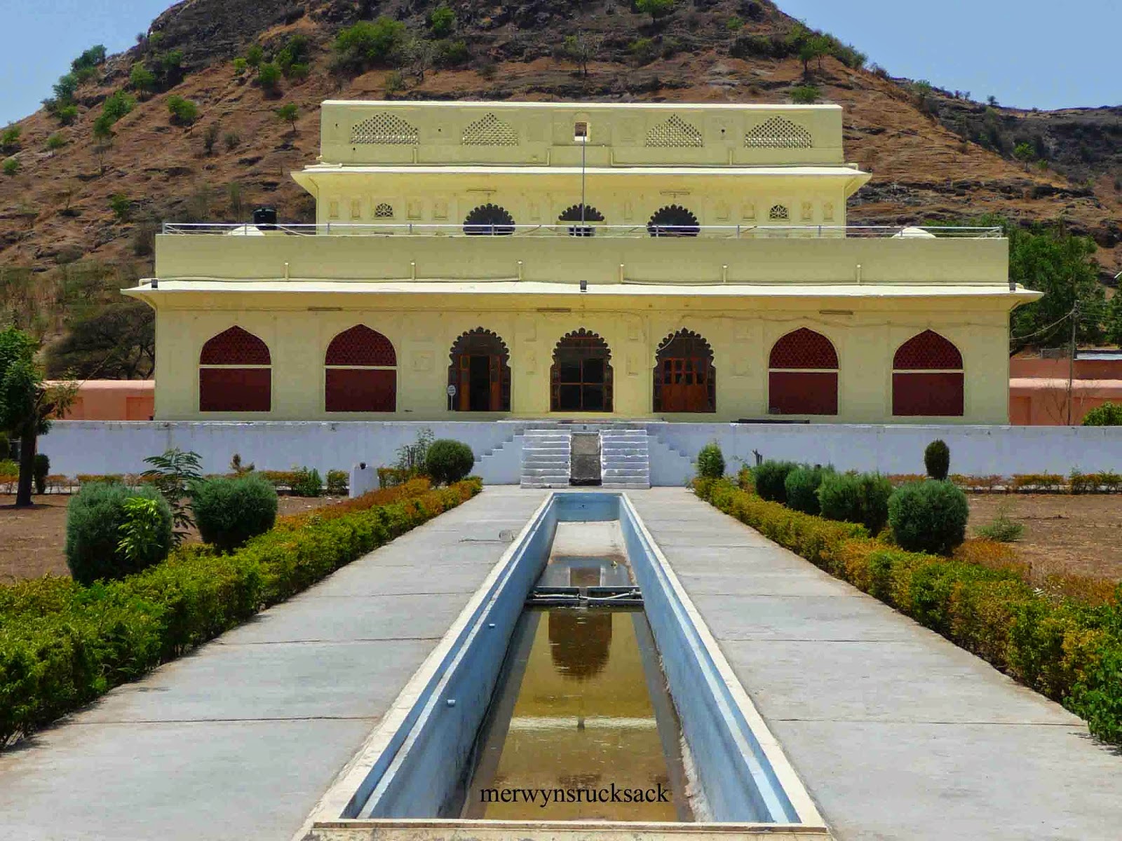 Sunheri Mahal on the outskirts of Aurangabad City | The journey of a ...