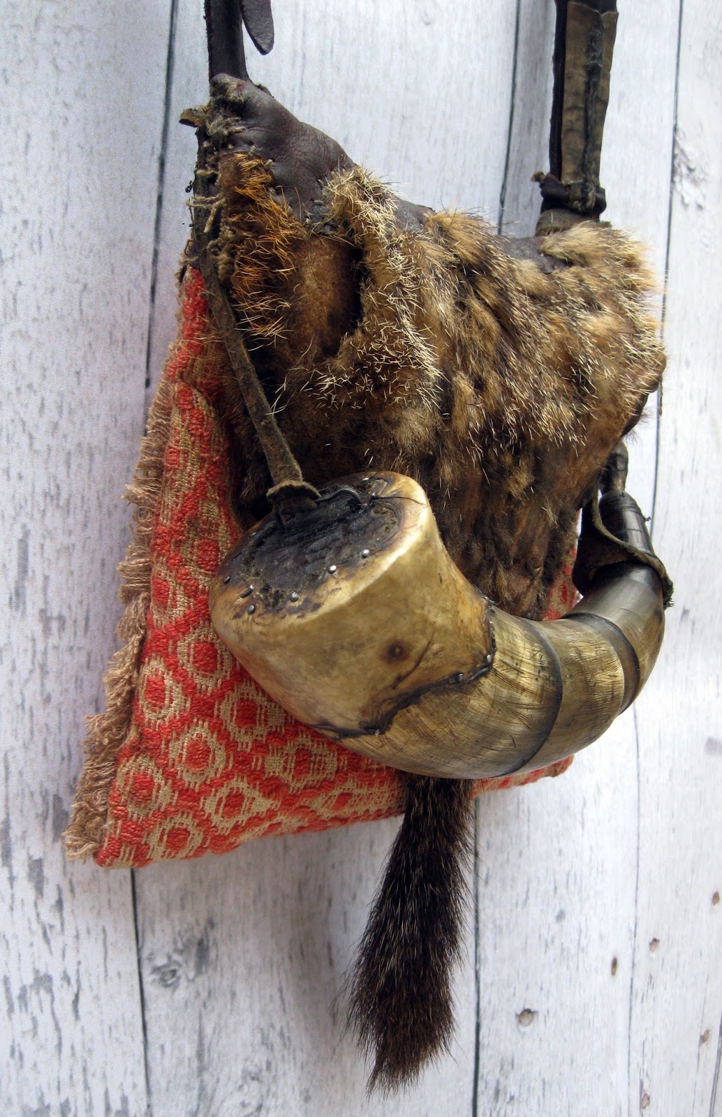 Contemporary Makers: Pouch and Powder Horn Set for Jim Kibler by Eric Ewing