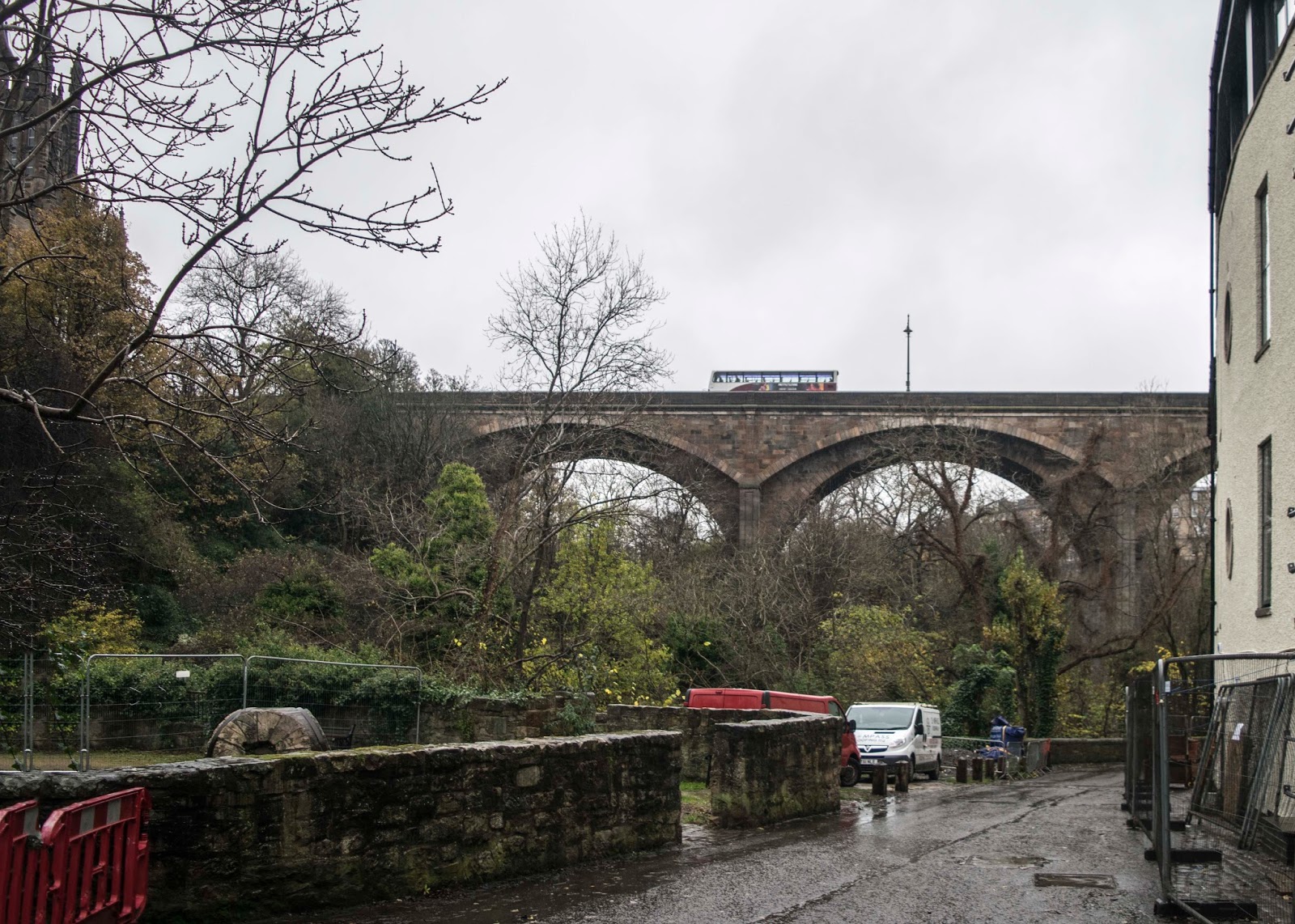 W-wa Jeziorki: Edinburgh - walking the Water of Leith