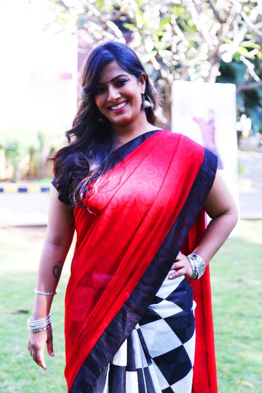 Tharai Thappattai aka Thaarai Thappattai Tamil Movie Stills | Gethu Cinema