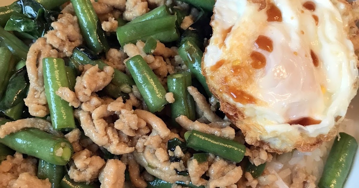 Alex Lately : Grapow Chicken