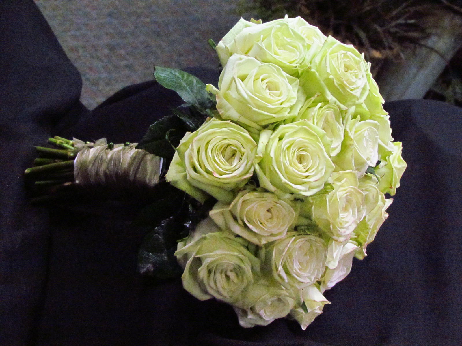 Florafino's Weddings: The "Green Rose" Bouquet