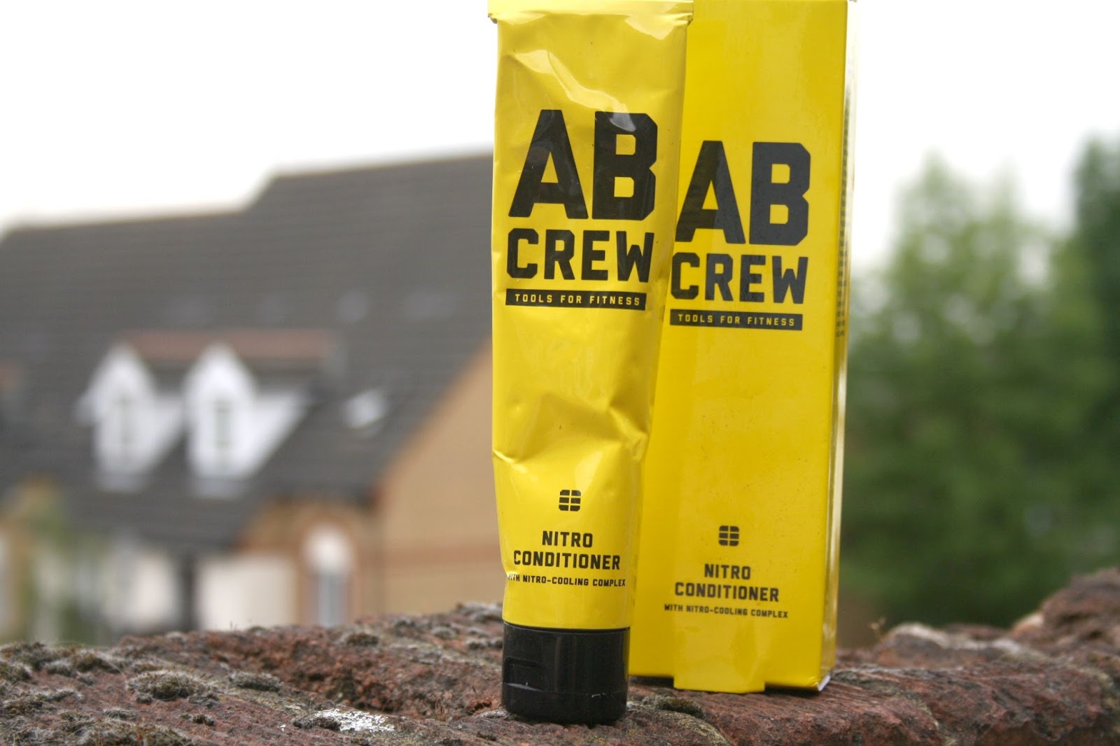 Beautykinguk: AB Crew Nitro Conditioner by Deciem