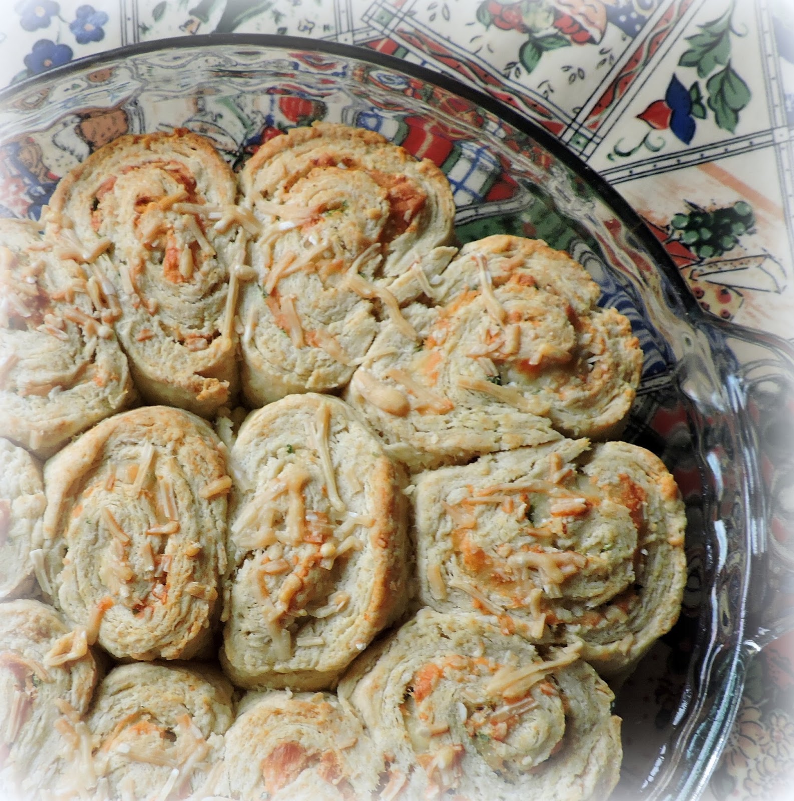 Cheese & Garlic Scrolls | The English Kitchen